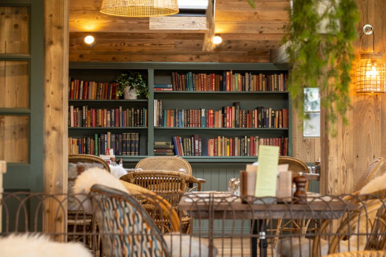 The Lazy Fox - Elite Pubs